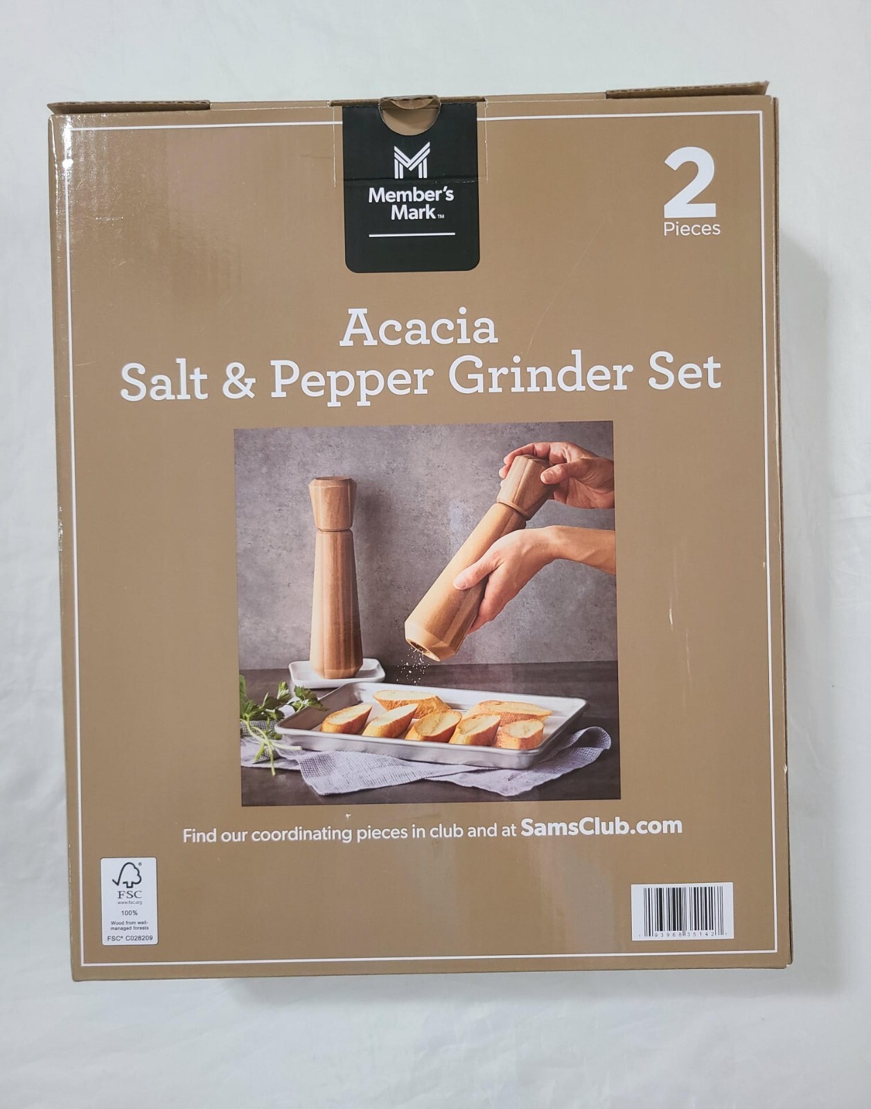 New 2 Pack Member's Mark Acacia Salt & Pepper Grinder Set Natural Color ...