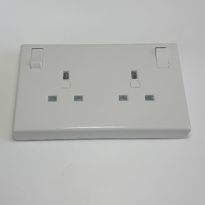 Convert 1g to 2g sockets - 13Amp single to Double 2 gang wall socket ...