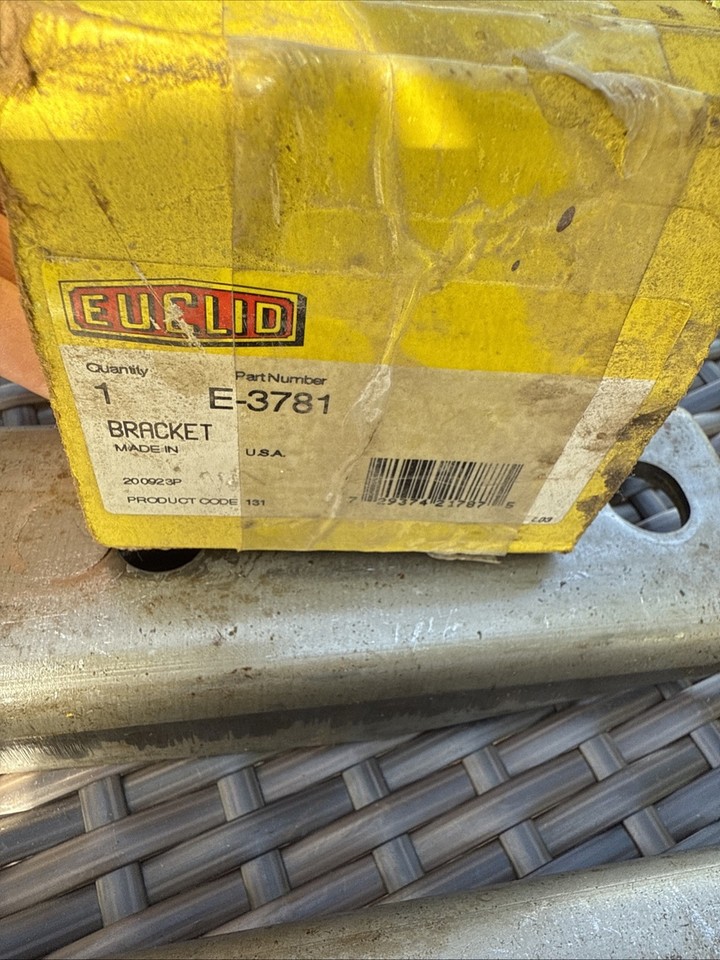 Euclid E-3781 Air Brake Spring Brake Chamber Service Kit. Made In USA ...