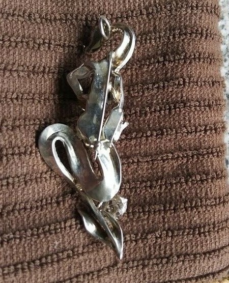 Galatea Pearl Mythical Beta Dragon Holding Galatea Pearl in upper hand ...