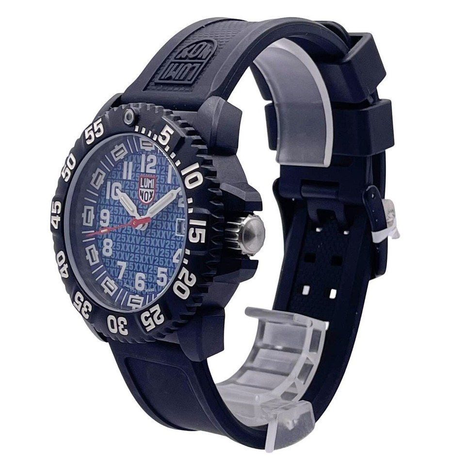 Luminox Navy Seal Colomark 25th Anniversary Carbon Blue Dial Watch xs ...