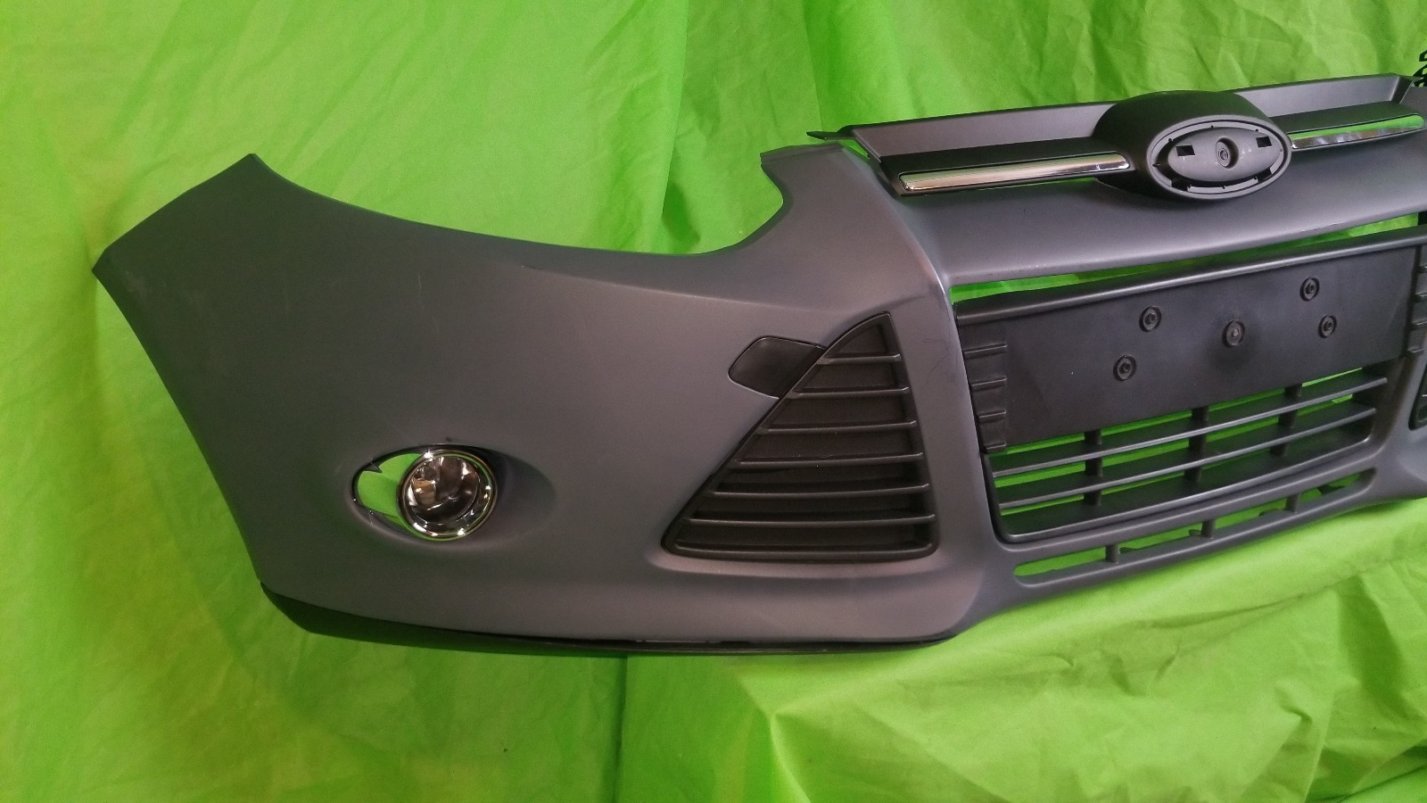 2012-2014 Ford Focus Front Bumper Cover With Fog Lights SEL SE