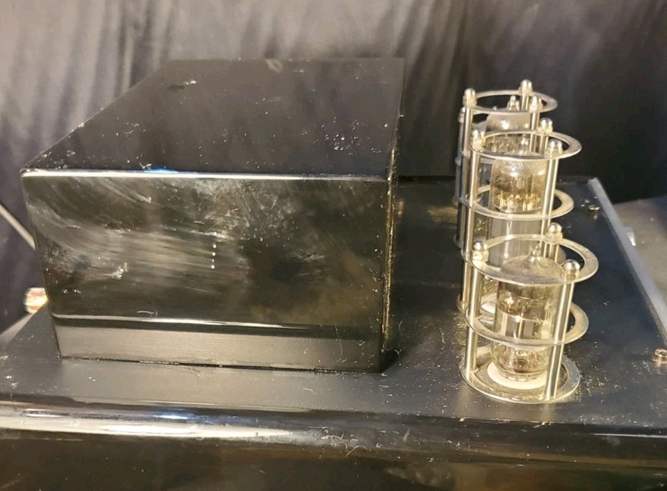 Monoprice 13194 IIIP stereo hybrid tube amplifier - "AS IS" Please Read ...