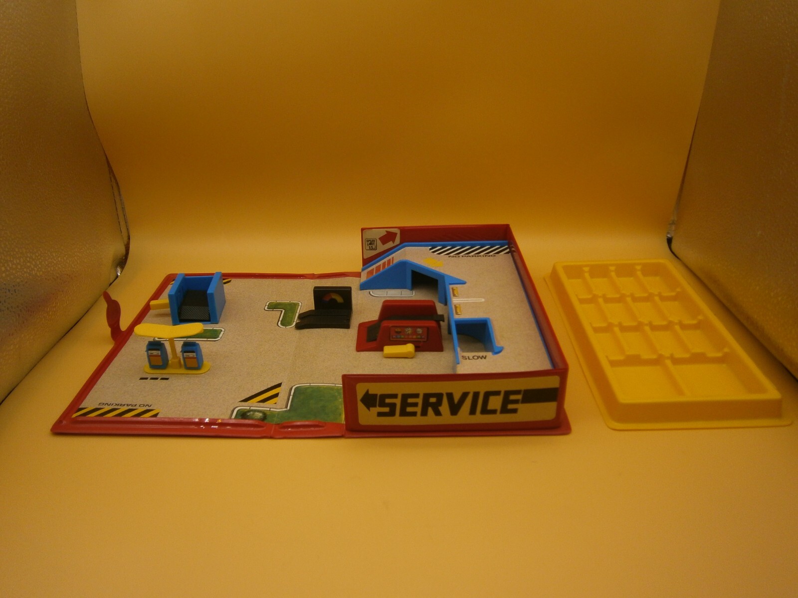 Vintage Micro Machines Service Station Center Playset Case Vintage ...