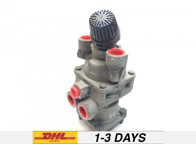 4613192740 0044316205 Wabco Valve Brake Valve Trucks Lorries Spare ...