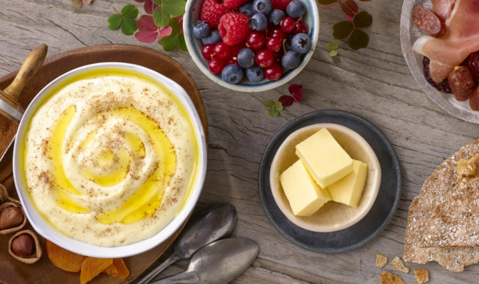 Famous Norwegian TORO Rømmegrøt - Sour Cream Porridge. Made in just 7 ...