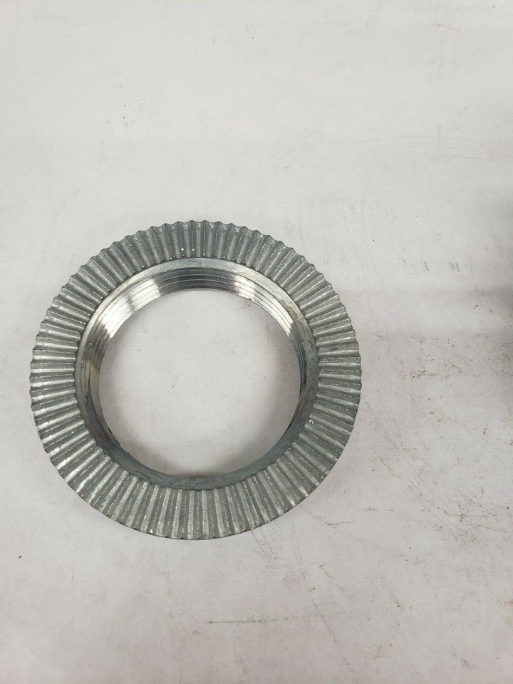 Myers ST-4 Scru-Tite 1-1/4" Basic Hub Conduit Connector | eBay