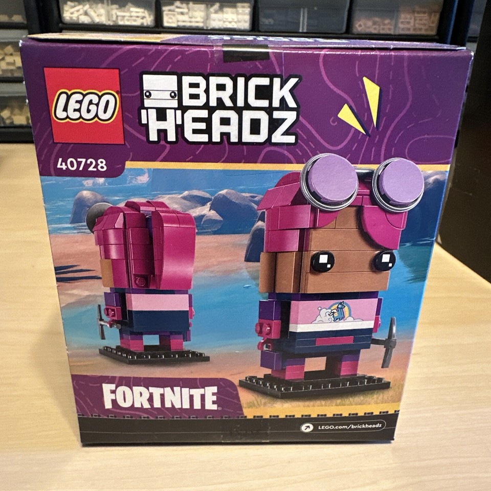 Lego Fortnite BrickHeadz 40728 Brite Bomber Limited Edition Hard To ...
