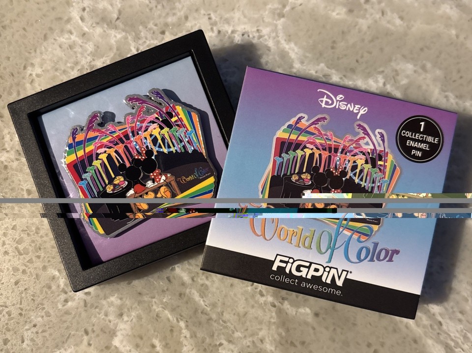 Disneyland World Of Color Figpin Common DCA WORLD Of Color Happiness ...