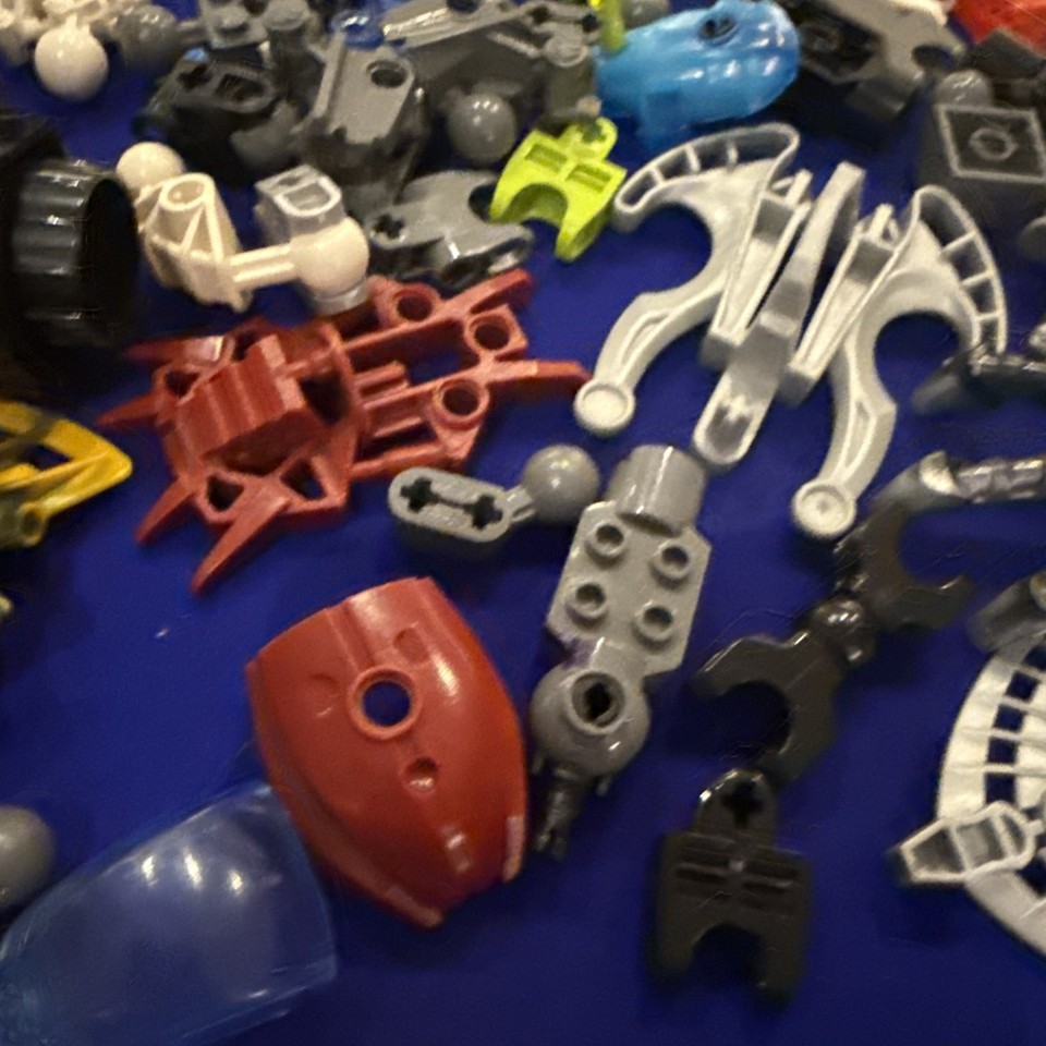 Large Mixed Lot of LEGO Bionicle Parts and Pieces Assorted Bundle | eBay UK