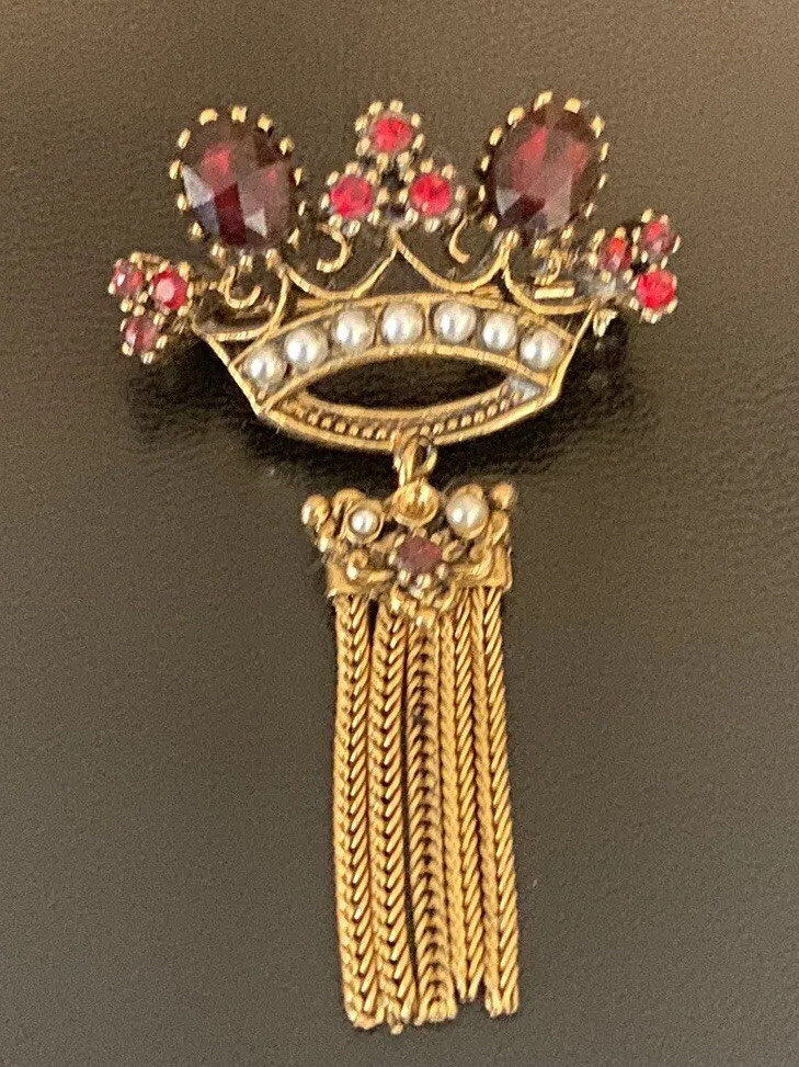 Vintage ART Regal Renaissance Style Crown Red Rhinest… - Gem