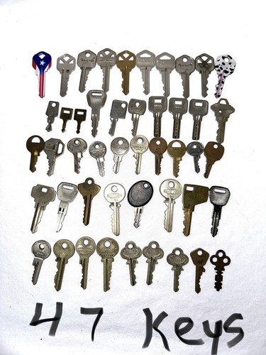 Assorted Lot of 47 Misc Keys, House, Some Vintage, Craft Decor Metal | eBay