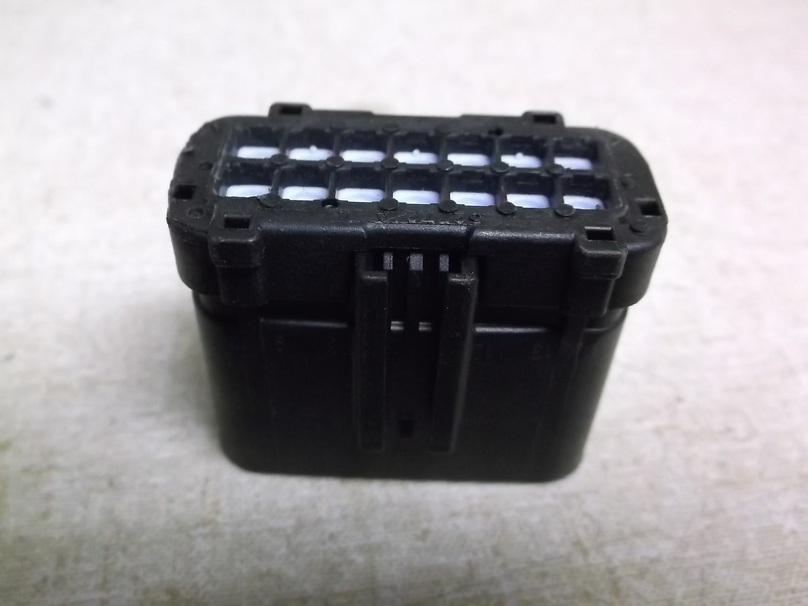 NEW Deutsch Connector 52772A14 *FREE SHIPPING* | eBay