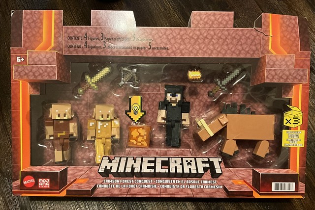Minecraft Crimson Forest Conquest 4 Action Figures 5 Accessories ...