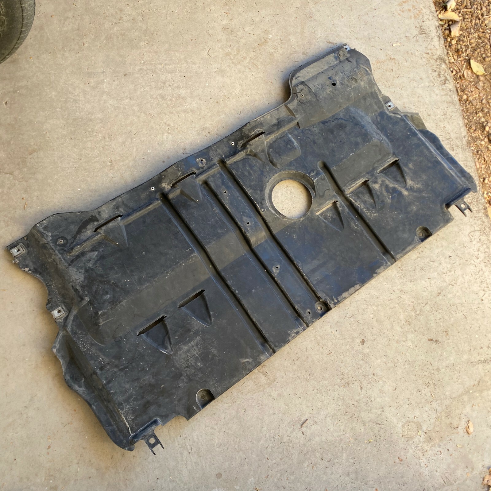 Genuine OEM Mazda BP4K-56-111M Engine Splash Shield Guard Cover 04-09 3 ...