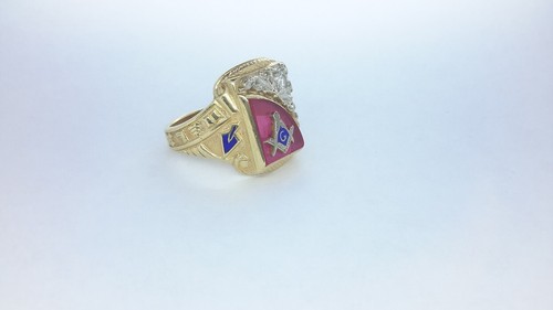 Men's Ring 10K Yellow Gold Gothic Kinsley Sons Masonic Masons. Ruby ...