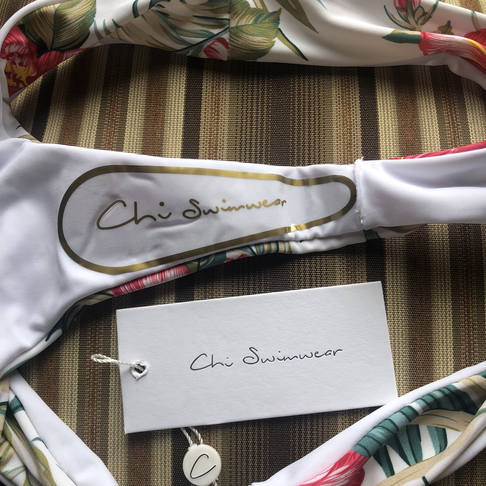 NWT Chi Swimwear Bikkni Bottom Reversible Floral White Size XS ...