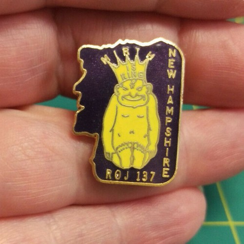 ROYAL ORDER OF JESTERS lapel pin New Hampshire court 137 mirth is king ...