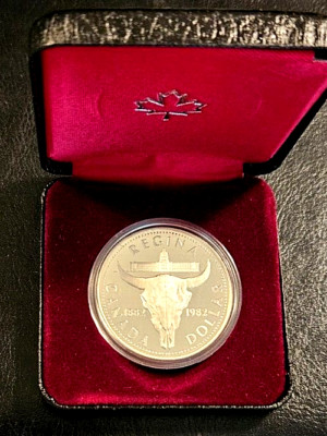 1982 CANADA UK ELIZABETH II Cattle Skull Specimen Silver Dollar Coin ...