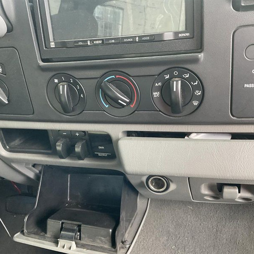 2005-2007 Ford F250 F350 AC Heater Control Climate Control Temperature ...