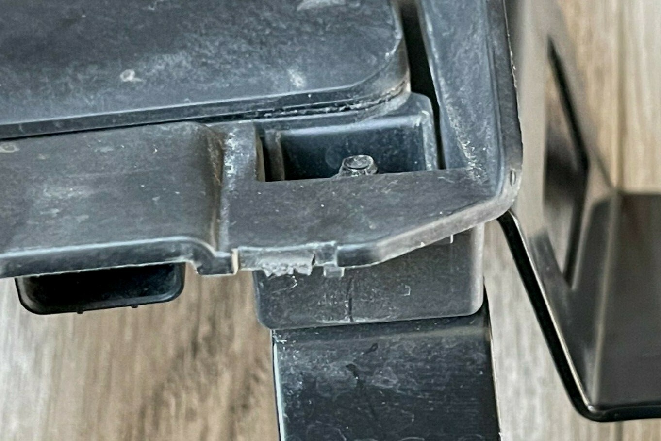 2020 2021 KIA TELLURIDE RIGHT BLIND SPOT RADAR SENSOR BRACKET, 99150 ...