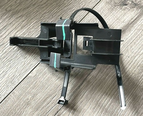 BRAND NEW 2006-12 MERCEDES R CLASS BRAKE HOSE PIPE HOLDER BRACKET ...