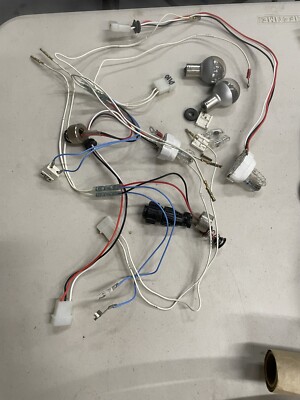 Piper PA-46 Nav Light Bulbs And Sockets Aircraft Navigation Bulbs ...