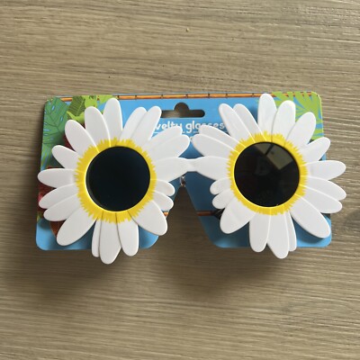 Terrifier 2 Art The Clown White Sun Flower Glasses Sunglasses Prop ...