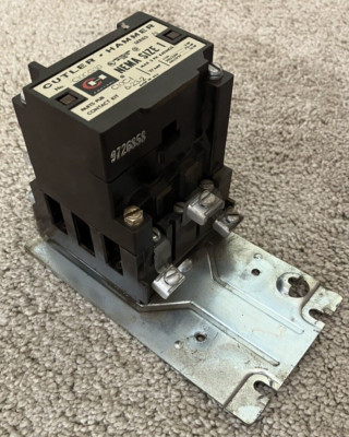 Cutler Hammer Size 1 Contactor 120 volt coil C10CG30 | eBay