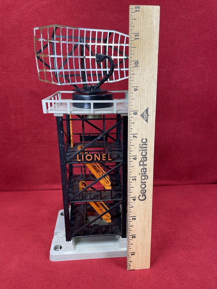 Lionel-Gilbert-Ho-Revell & Atlas Train Set Lot Engine- Towers-Building ...