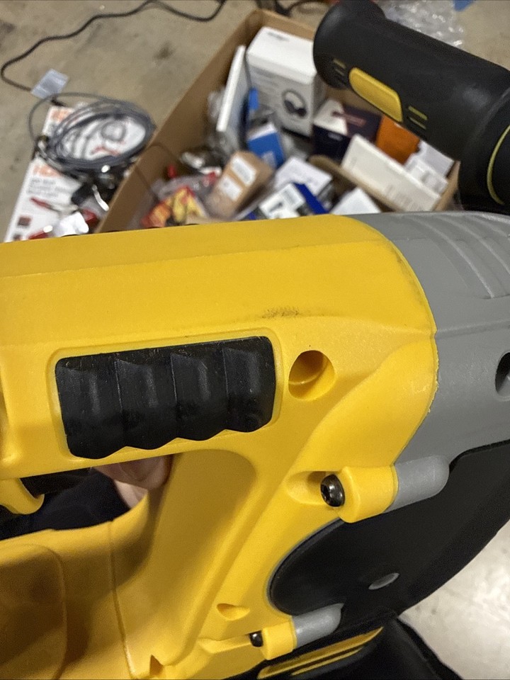 DEWALT DCH273 Li-Ion Battery Powered Rotary Hammer Drill (Tool Only) No ...