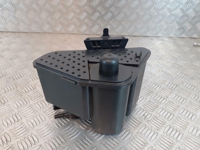 Mercedes-Benz GLA X156 1.6i 2019 Genuine Activated Charcoal Filter ...