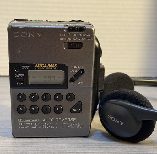 Sony Dolby WM-FX43 Auto Reverse AM/FM Walkman Radio W Headphones PLEASE ...