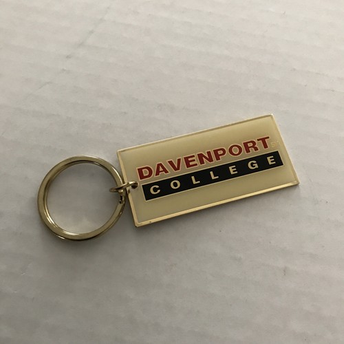 Davenport College Keychain Grand Rapids Michigan Gold Tone And Enamel ...