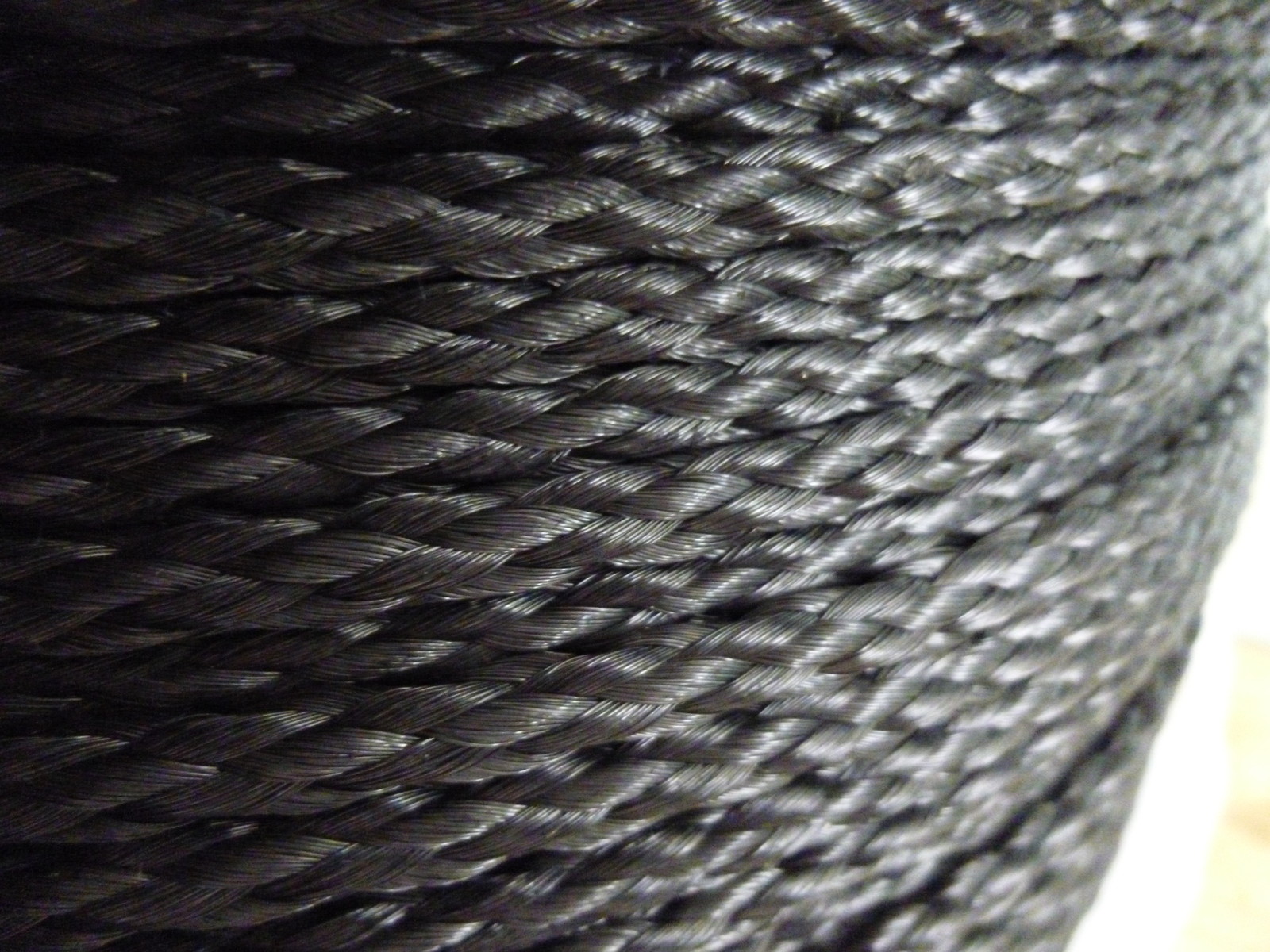 1/4 inch Hollow braid polypropylene rope 2979 ft.spool. Black. Made in ...