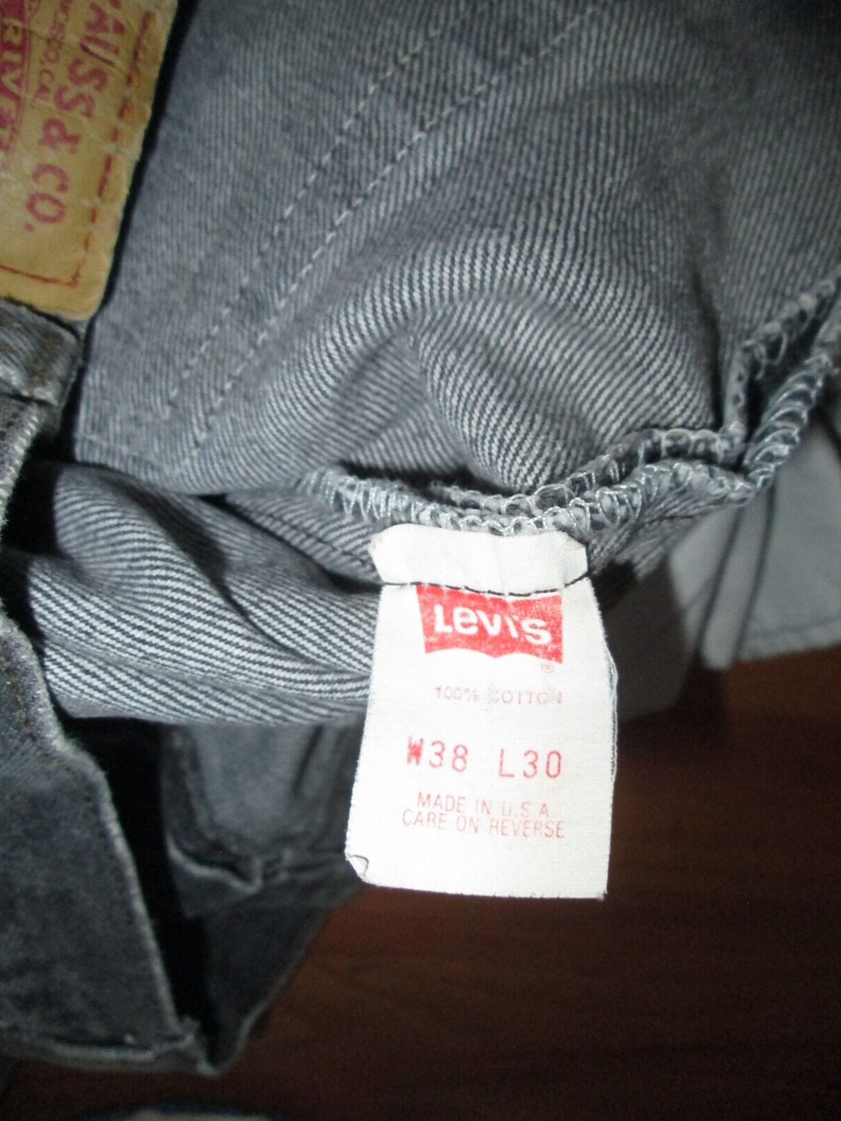 1982 LEVI'S Vintage 1980's 501 Red Tab BLACK FADED ME… - Gem