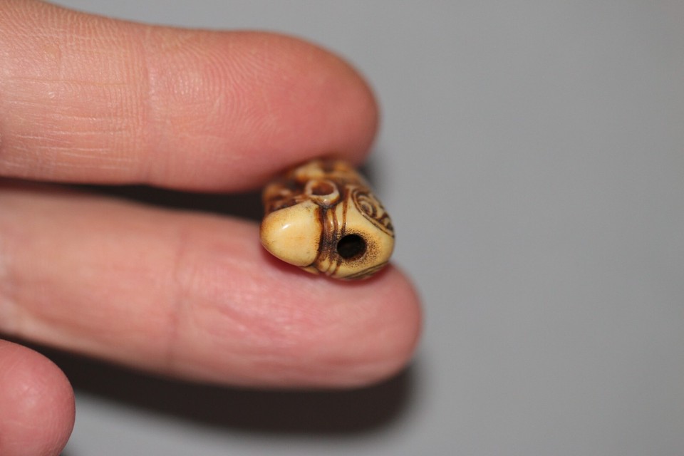 Japanese Antique Netsuke Ojime Bead Button Baku | eBay