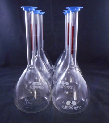 PYREX Glass Class A 1000mL Volumetric Flask PE Snap-Cap Lifetime Red ...