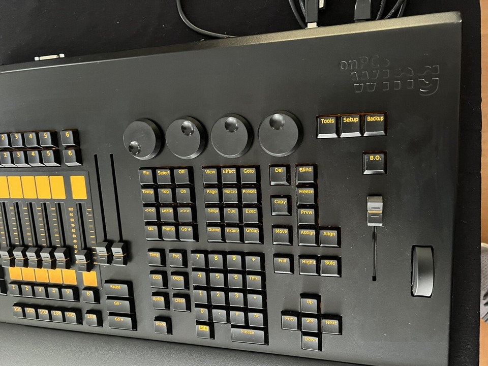 MA Lighting GrandMA2 onPC Command Wing MA2 Not MA3 Real DMX Console ...