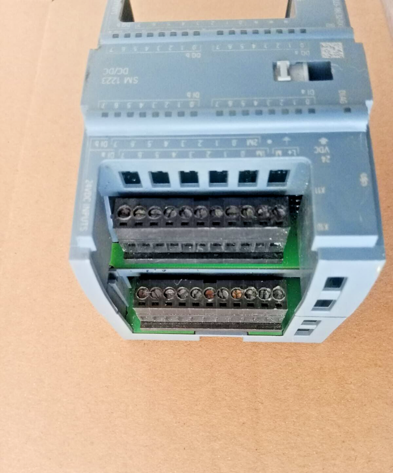 1PC- Siemens 6ES7223-1BH32-0XB0 Digital I/O Module SIMATIC S7-1200 SM ...