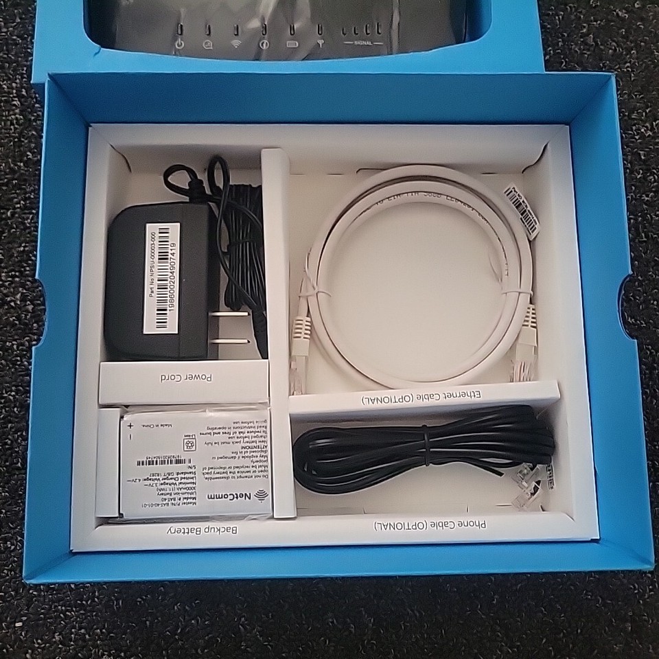 AT&T Wireless Internet Router IFWA 40 Mobile 4G LTE Wi-Fi Hotspot ...