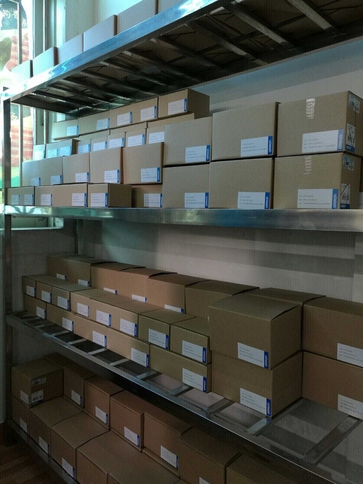 CJ1W-IA201 New in Box Omron Input Unit PLC Module US Free TAX | eBay