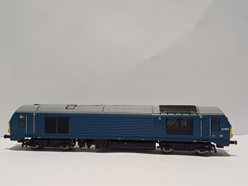 Hornby R3268 Class 67 67003 Arriva Trains DCC FITTED | eBay UK