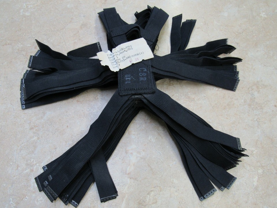US M17 Gas Mask Head Harness Strap C8R1 New Old Stock Vietnam Era M17A1 ...