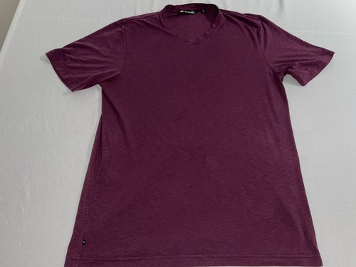 Travis Mathew Trumbull V-Neck T-Shirt Size Large NWOT! | eBay