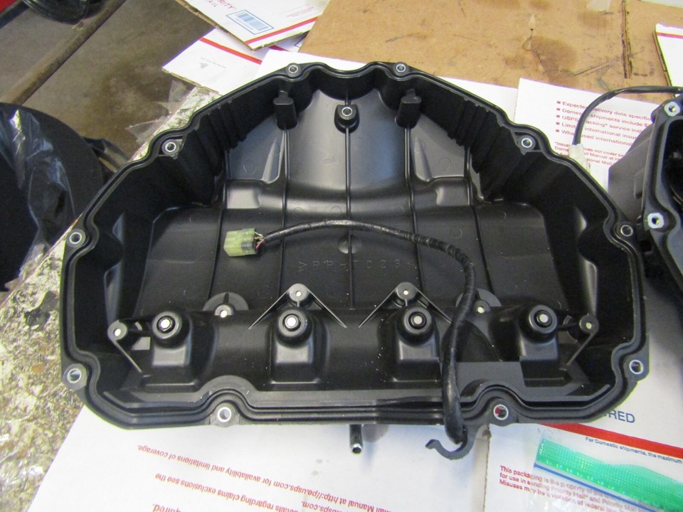 08-16 Yamaha YZF-R6 Airbox Air Box Filter Housing Assembly Velocity ...