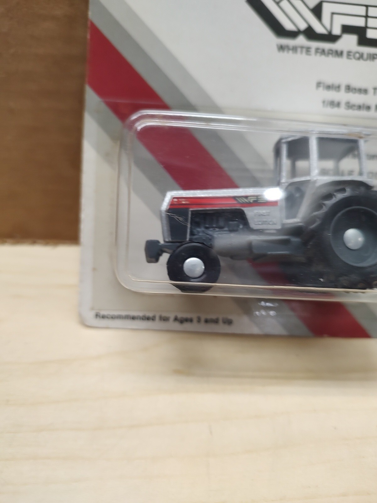 Vtg Scale Models White Farm Equipment WFE 2-135 Field Boss 1/64 Tractor ...