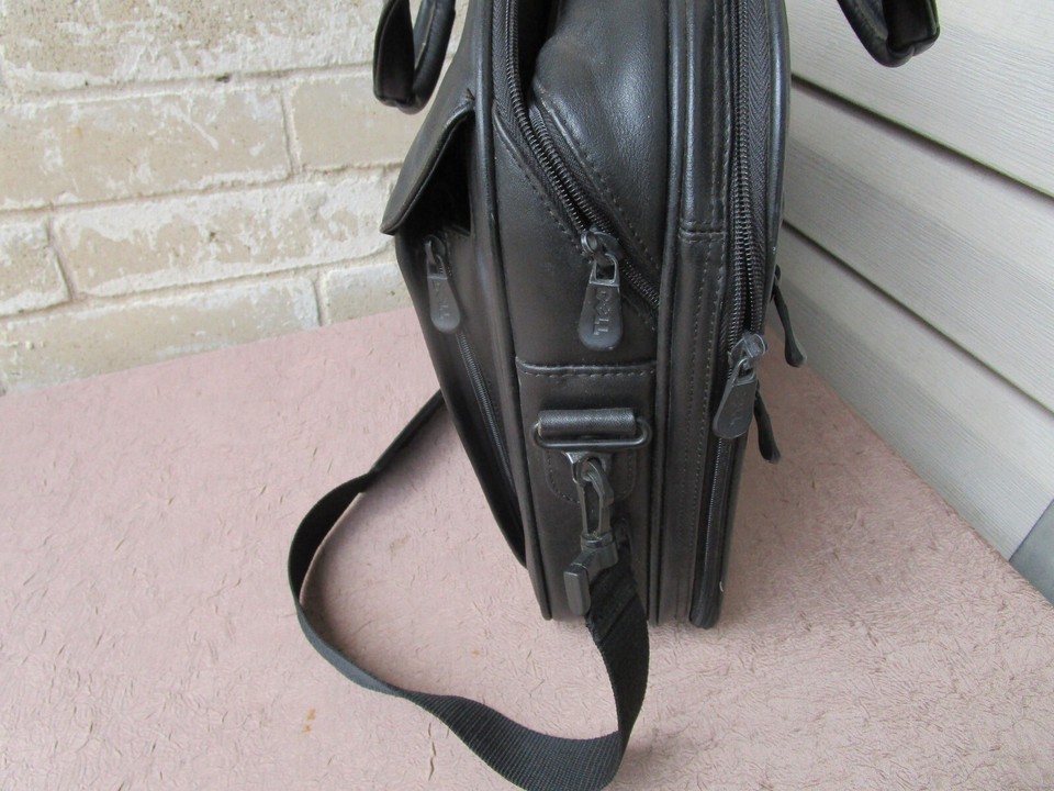 Dell Laptop Carrying Case 16'' X 13''X4 '' . GENUINE LEATHER. Black ...