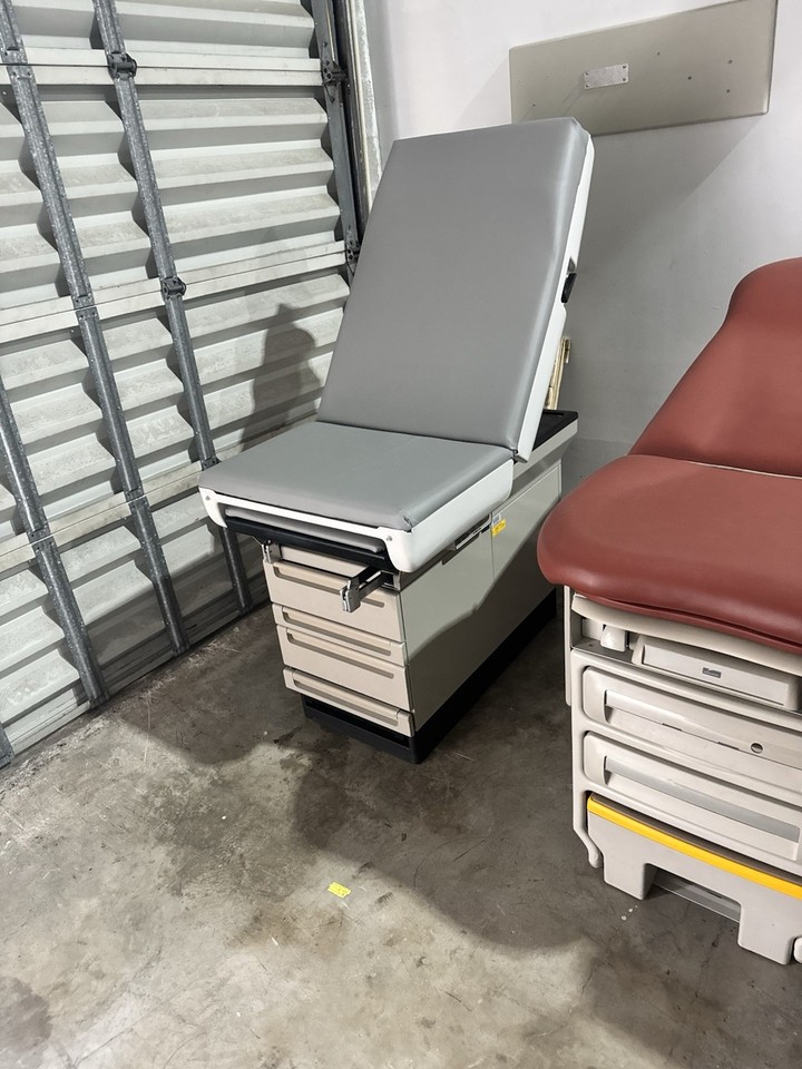 midmark 404 exam Table | eBay