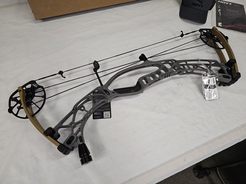 Hoyt Alpha X 33 70 - 80lbs/26" - 31"/Tombstone Riser/Bourbon Limbs | eBay